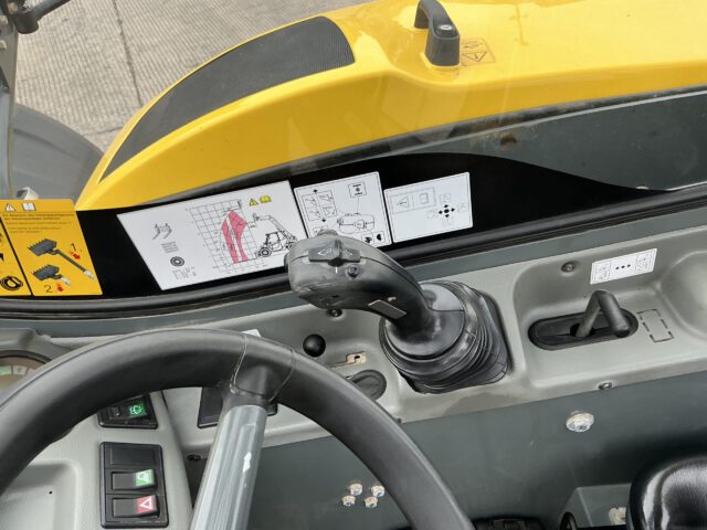 Telehandlers Archives - Page 3 of 8 - RJ and KD McLean Ltd - Tractors ...