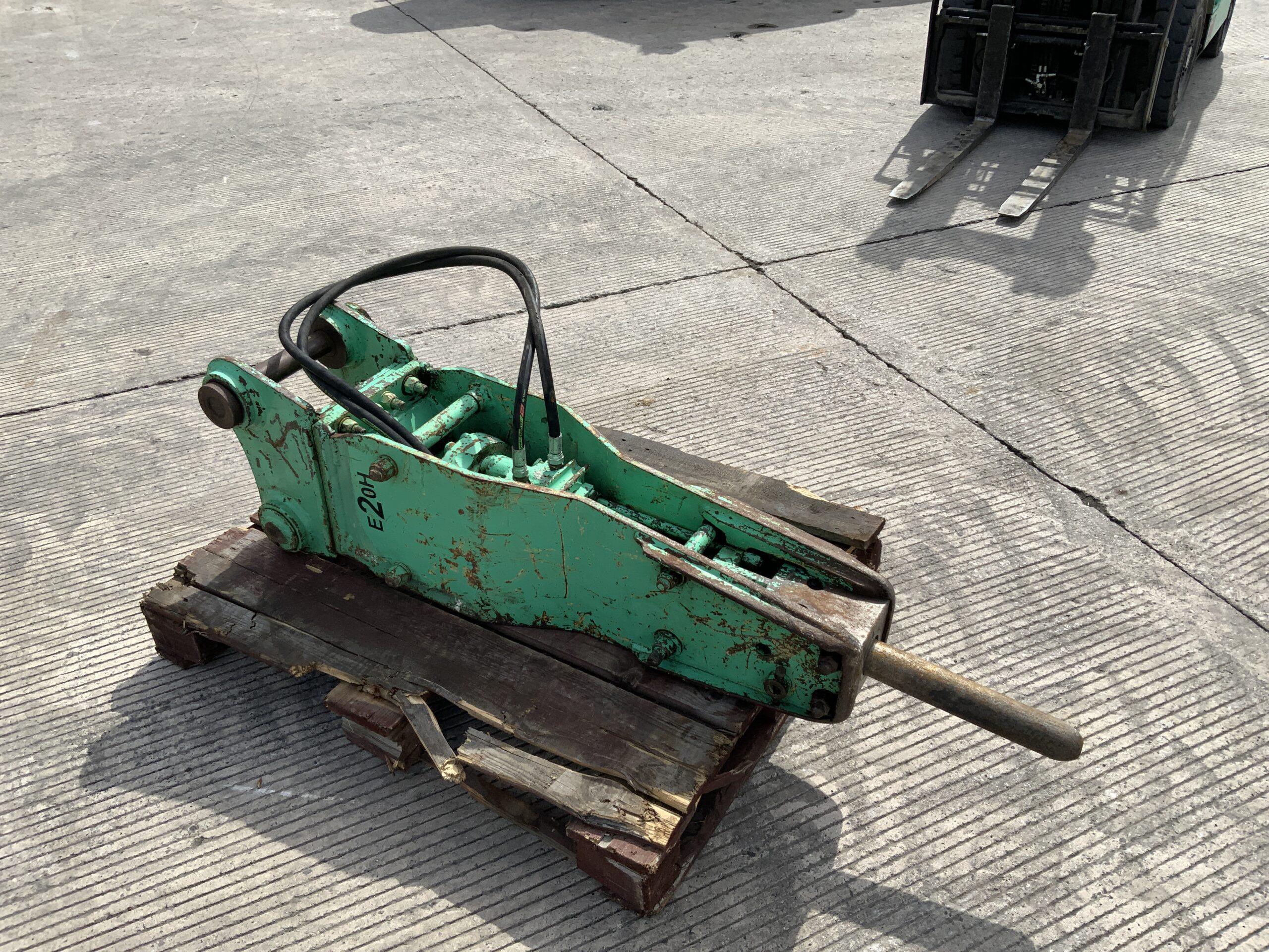 Montabert Breaker - RJ and KD McLean Ltd - Tractors and Plant