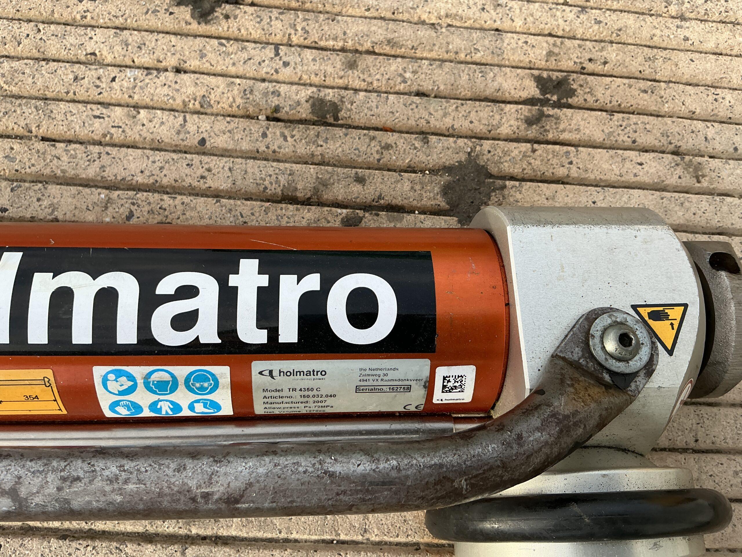 Holmatro Rescue Tool Set - RJ and KD McLean Ltd - Tractors and Plant