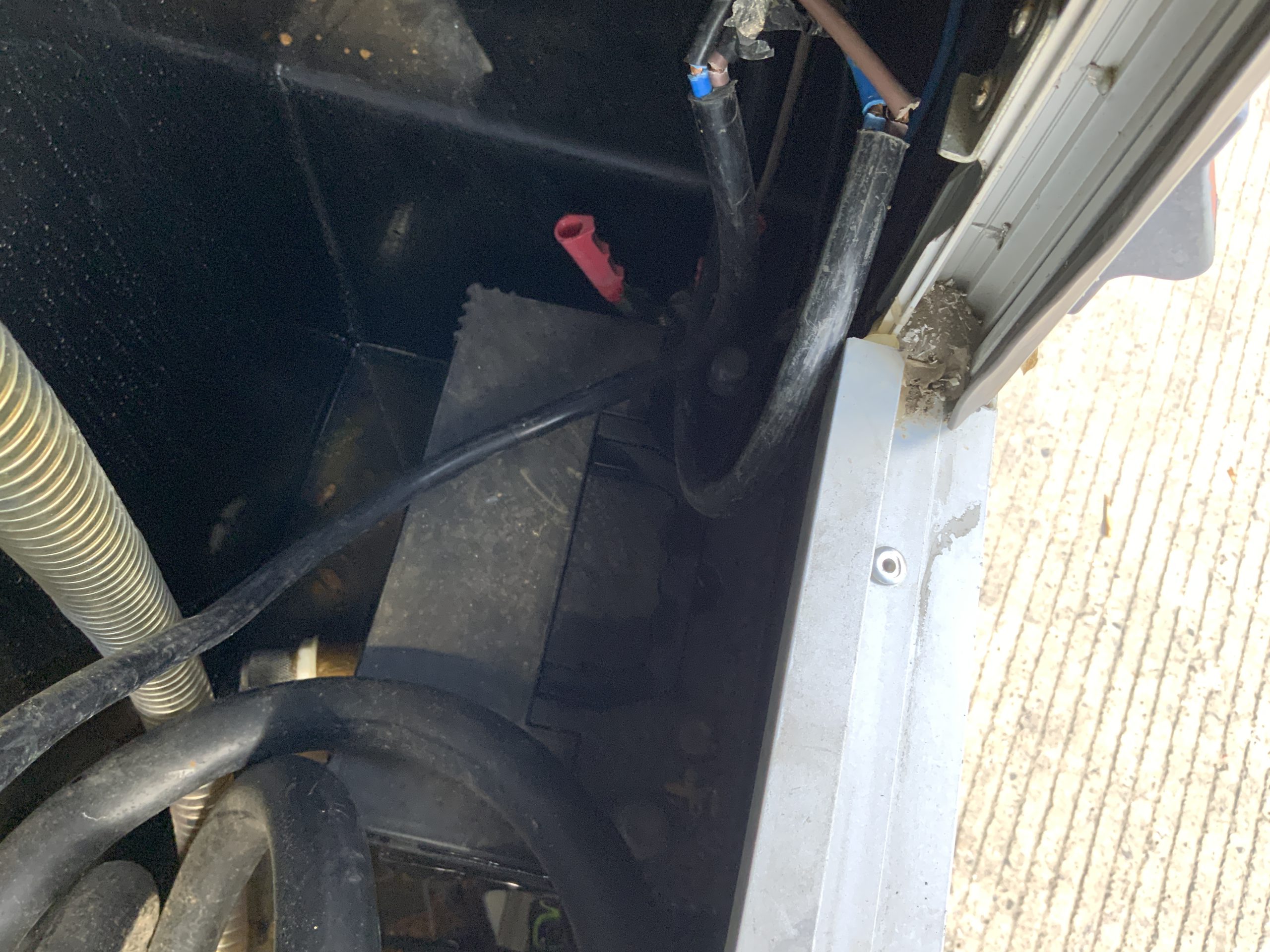 Chieftan Black Twin Axle 1000 Litre Fuel Bowser - RJ and KD McLean Ltd ...