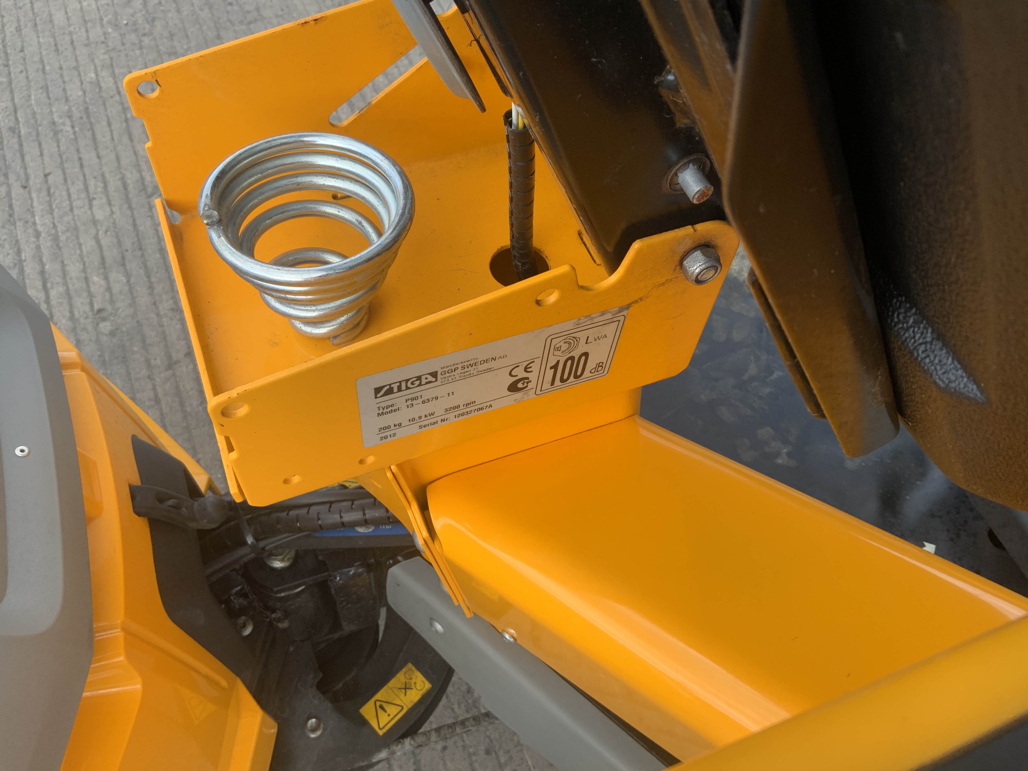 STIGA Park Ranger Svan Mower - RJ and KD McLean Ltd - Tractors and Plant