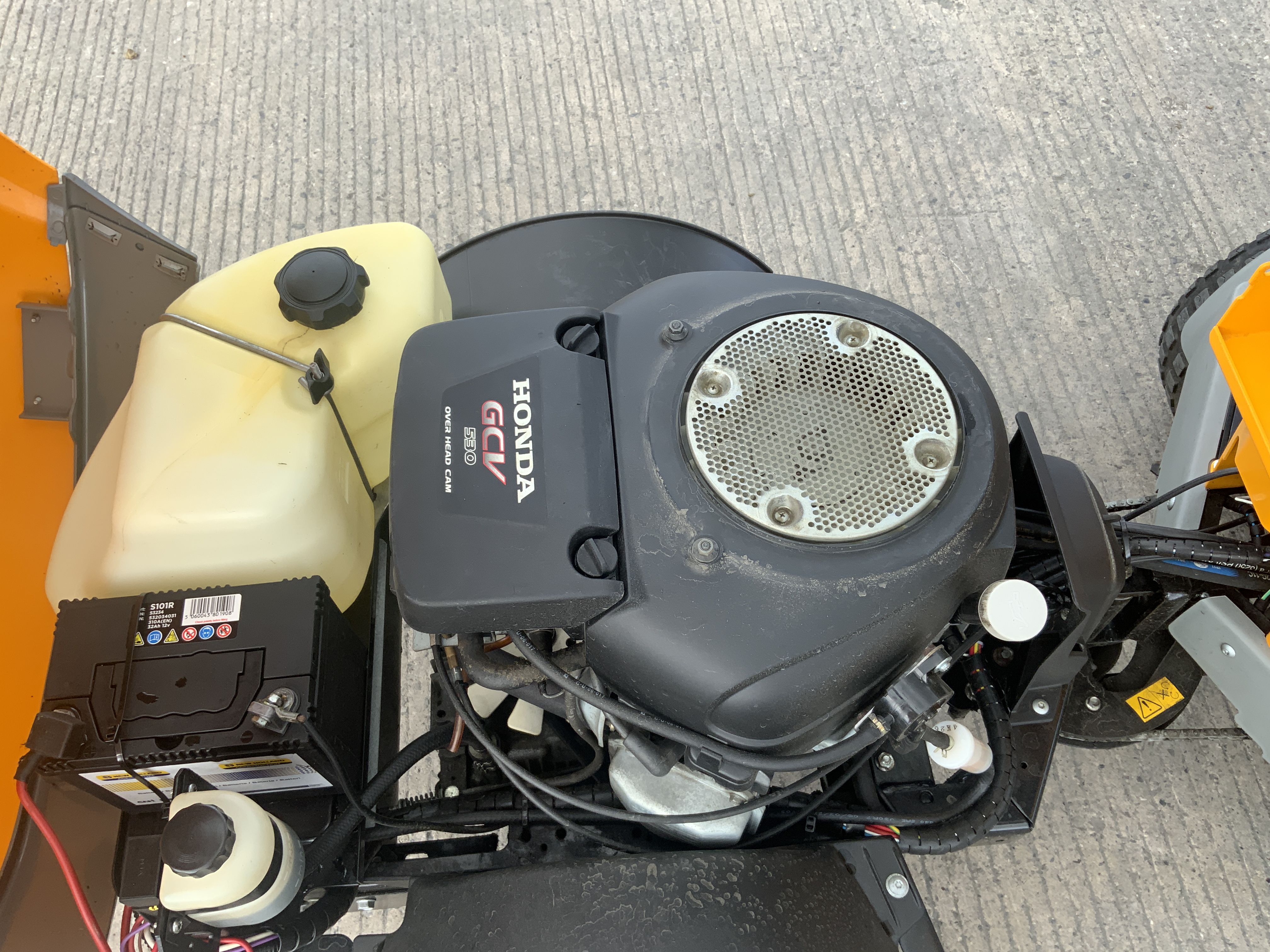 STIGA Park Ranger Svan Mower - RJ and KD McLean Ltd - Tractors and Plant