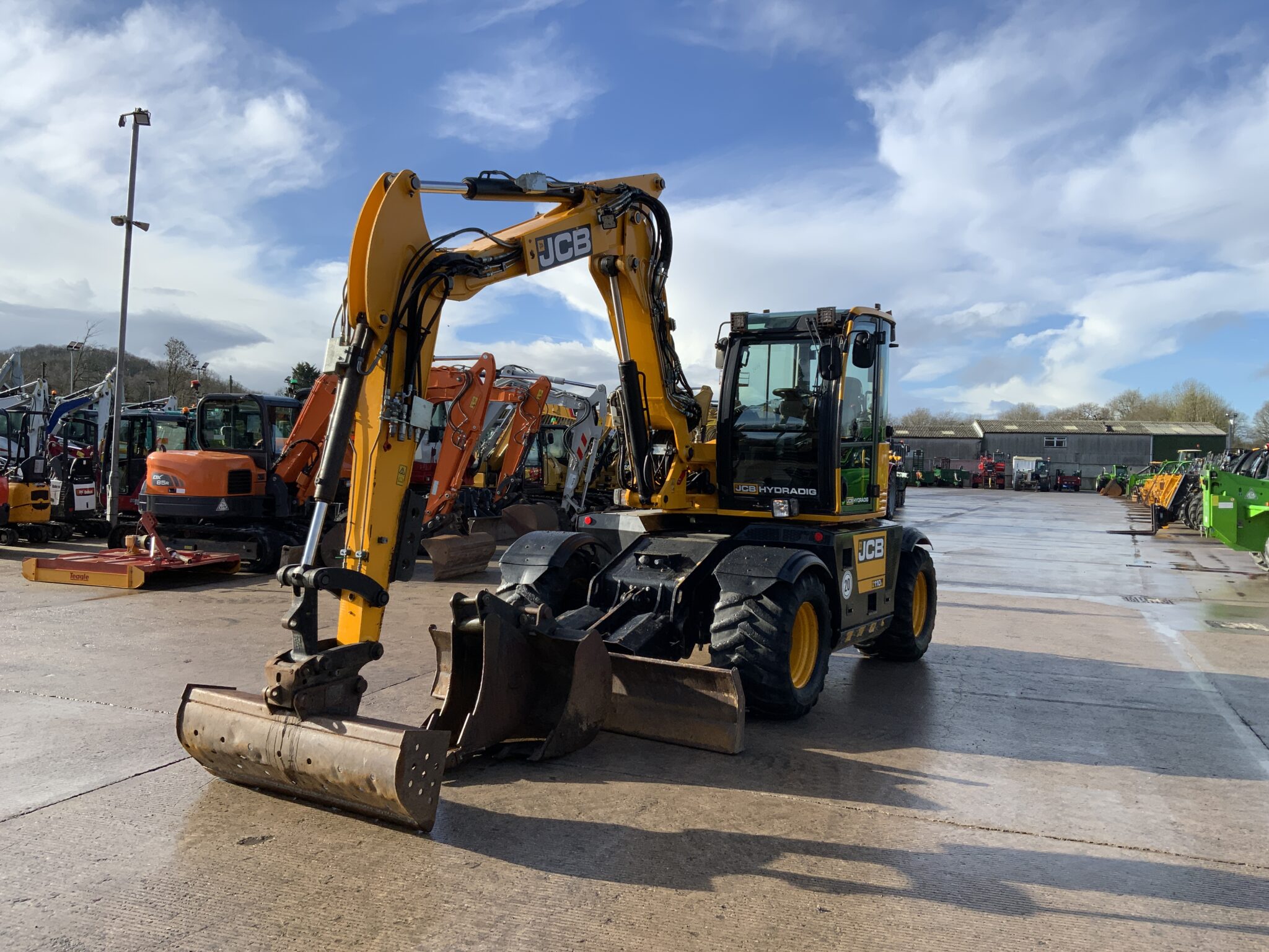 JCB Hydradig 110W Wheeled Excavator (ST25635) - RJ and KD McLean Ltd ...